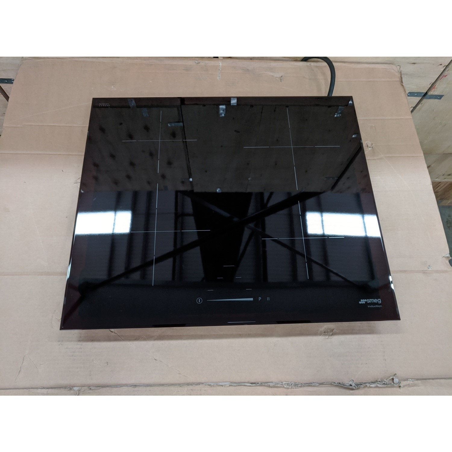 Refurbished Smeg SI4642B 60cm 4 Zone Induction Hob with Bevelled Edge ...