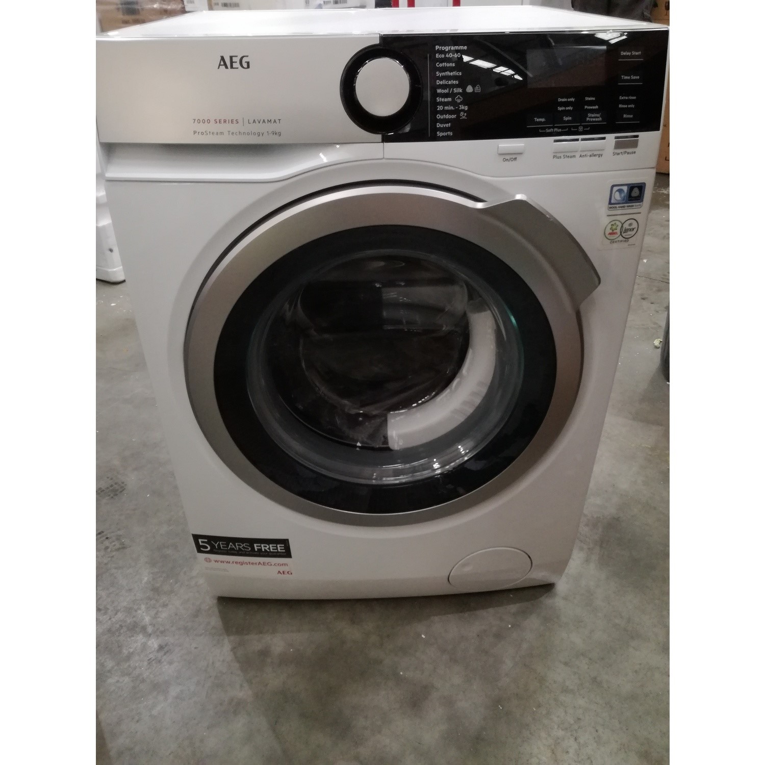 Refurbished AEG 7000 Series L7FEE965R Freestanding 9KG 1600 Spin ...
