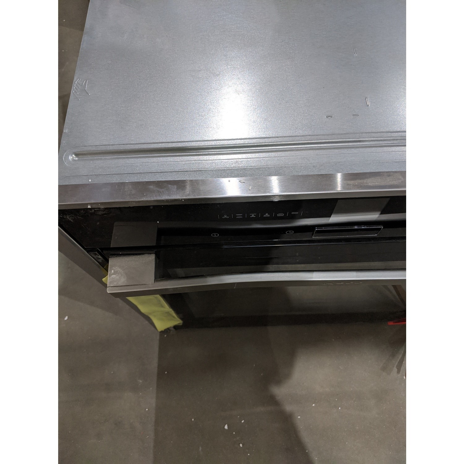 Refurbished Neff N70 B57CR22N0B 60cm Single Built In Electric Oven ...