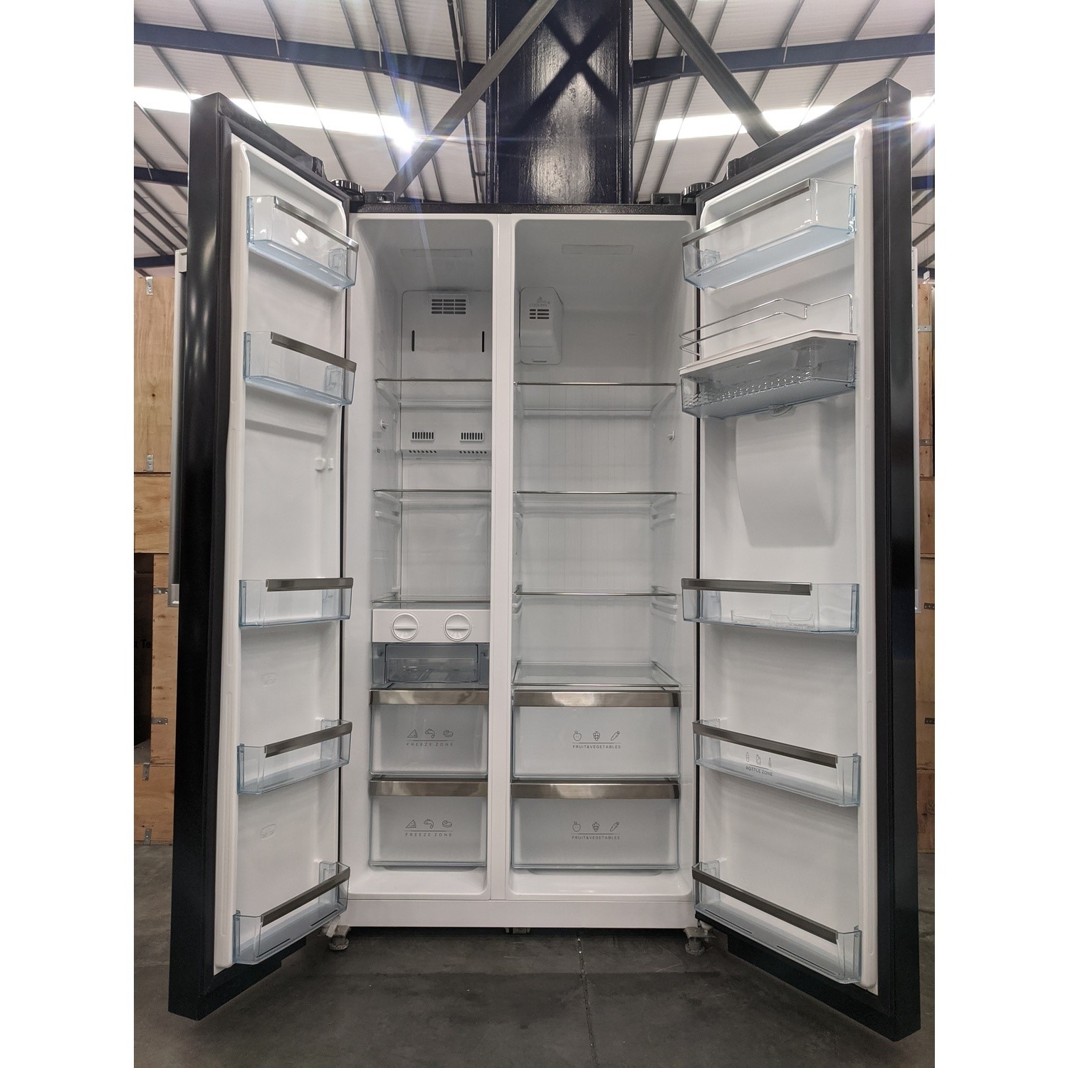 Refurbished Montpellier M520WDK 510 Litre American Fridge Freezer Black ...