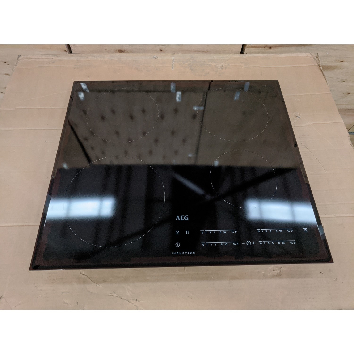 Refurbished AEG IKB64401FB 59cm 4 Zone Induction Hob with Bevelled Edge ...