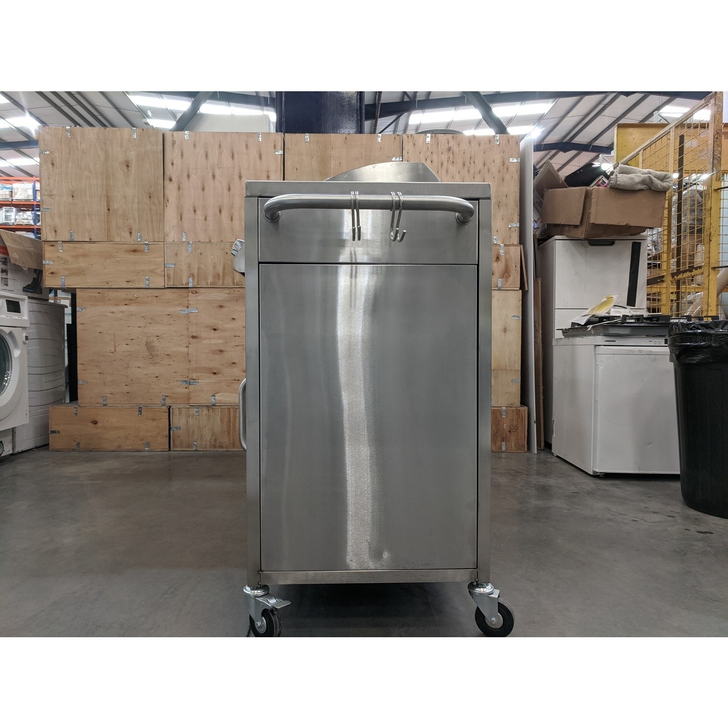 Refurbished Boss Grill Texas Premium Outdoor Kitchen - 4 Burner Gas BBQ ...