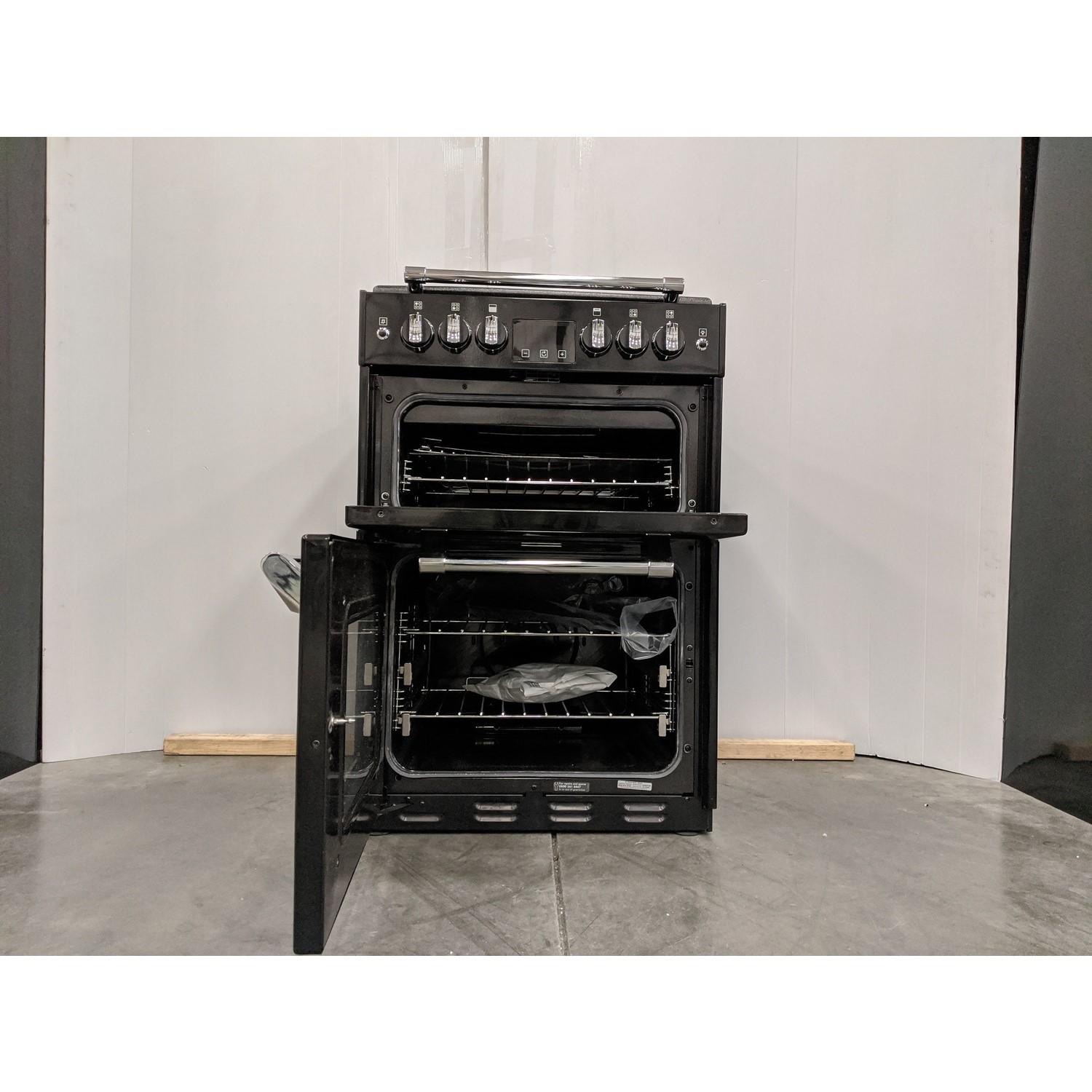 Refurbished Stoves Richmond 600G 60cm Double Oven Gas Cooker Black ...