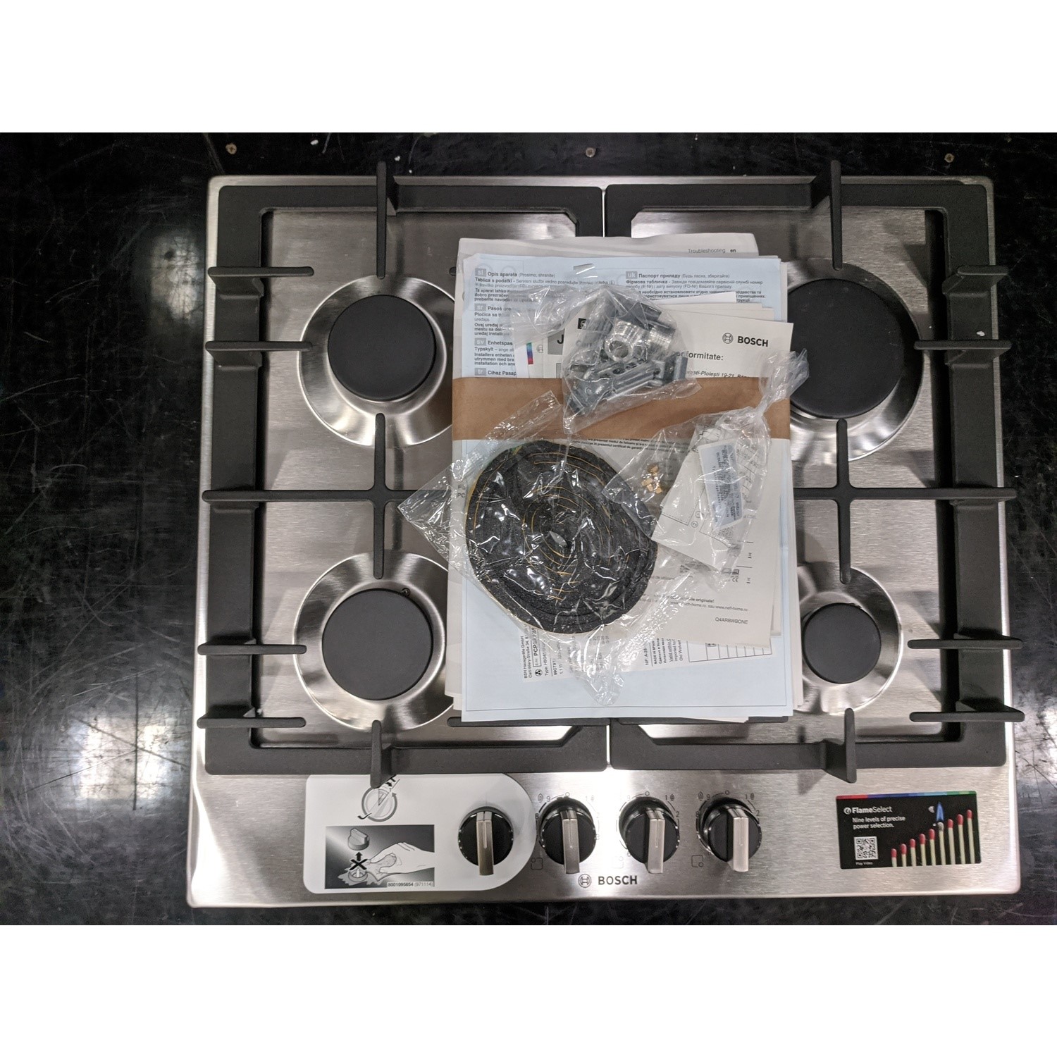 Refurbished Bosch Series 6 PCP6A5B90 58.2cm 4 Burner Gas Hob Stainless ...