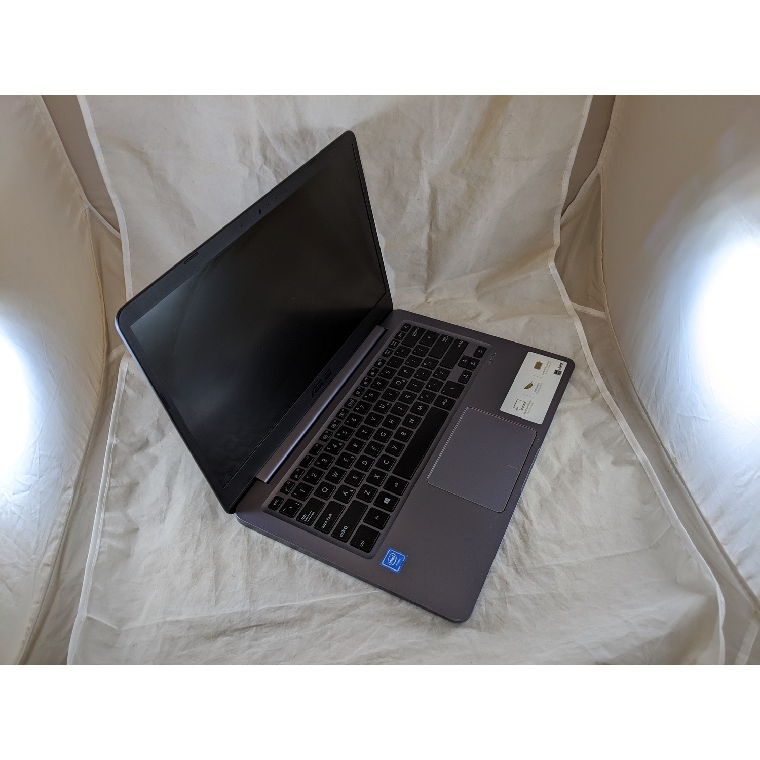 Asus e406s store